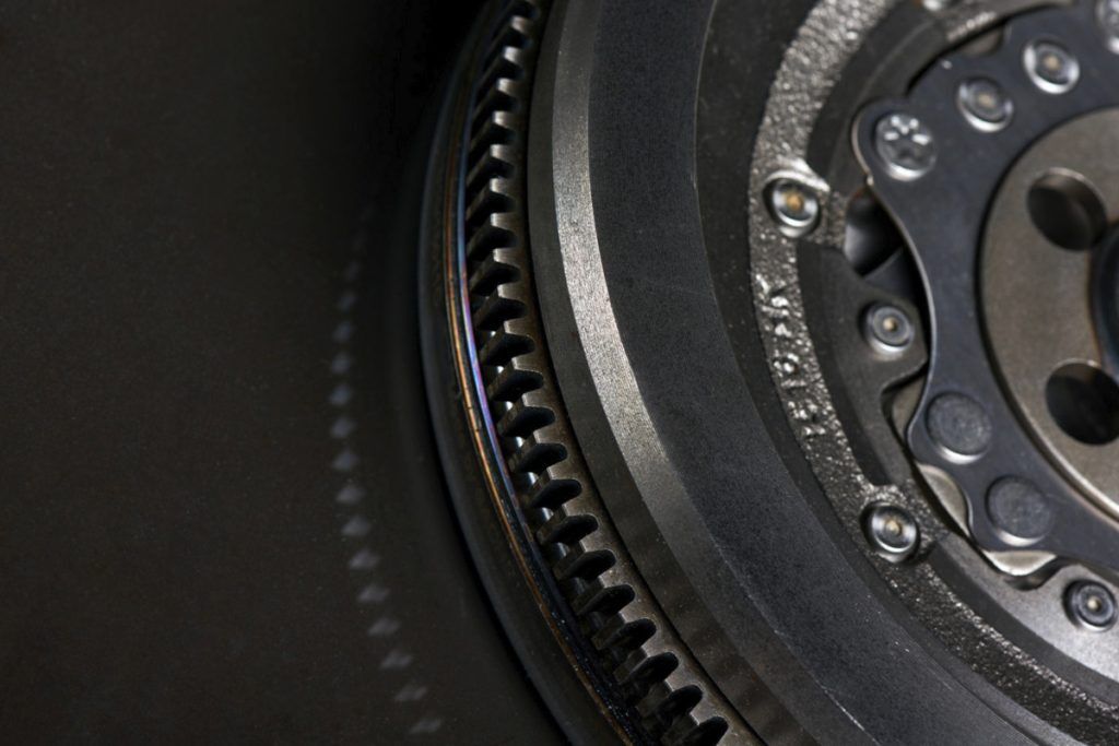 Symptoms of a bad dual mass flywheel – what drivers should know - PK MOTORS
